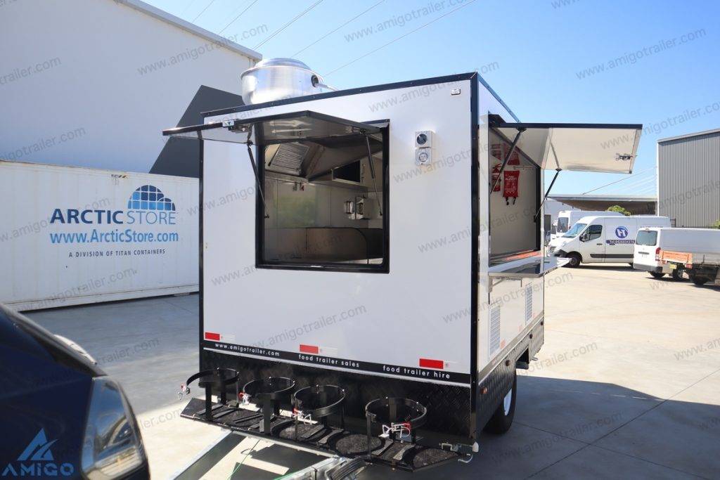 3m benchtop fryer/4b stove - Auckland Food Trailers
